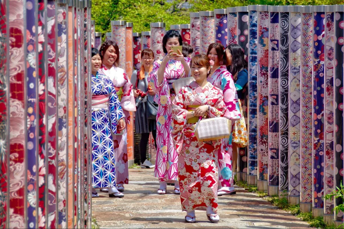 Top 10 Traditional Kyoto Crafts To Give As Gifts