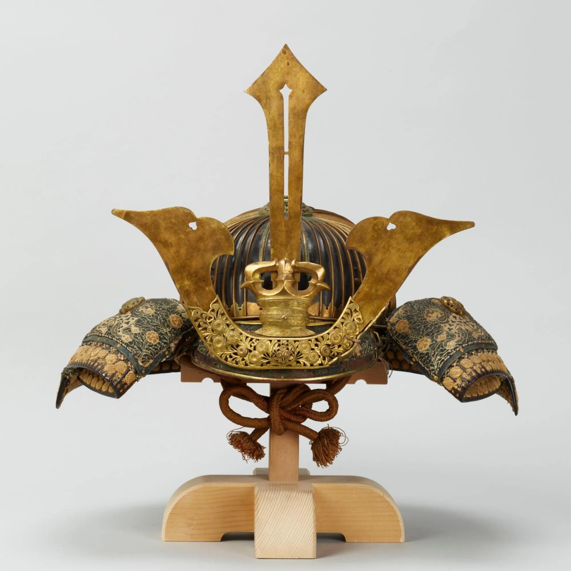 Guide to Kabuto: Japanese Samurai Helmets and Their History
